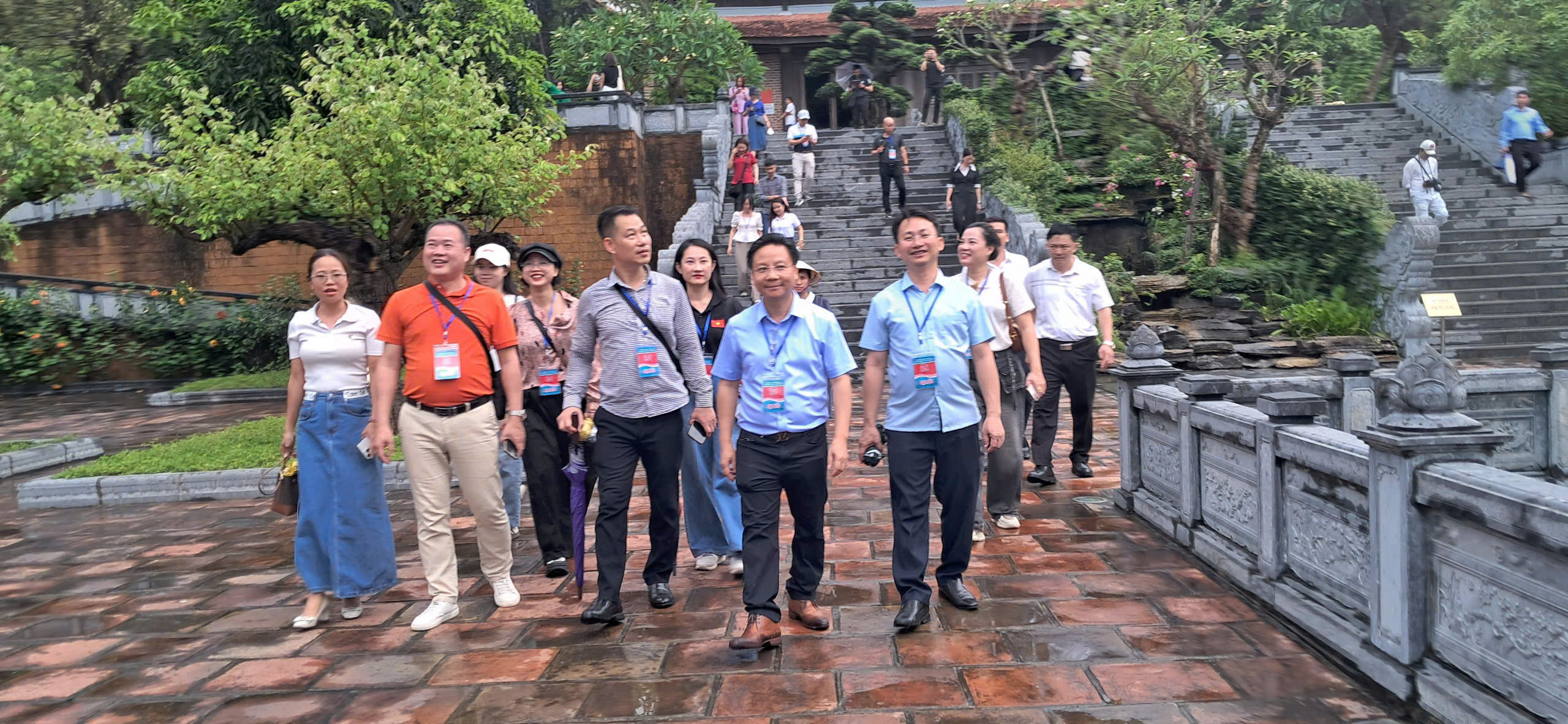 HUTC về quê Bác tri ân Chủ tịch Hồ Chí Minh